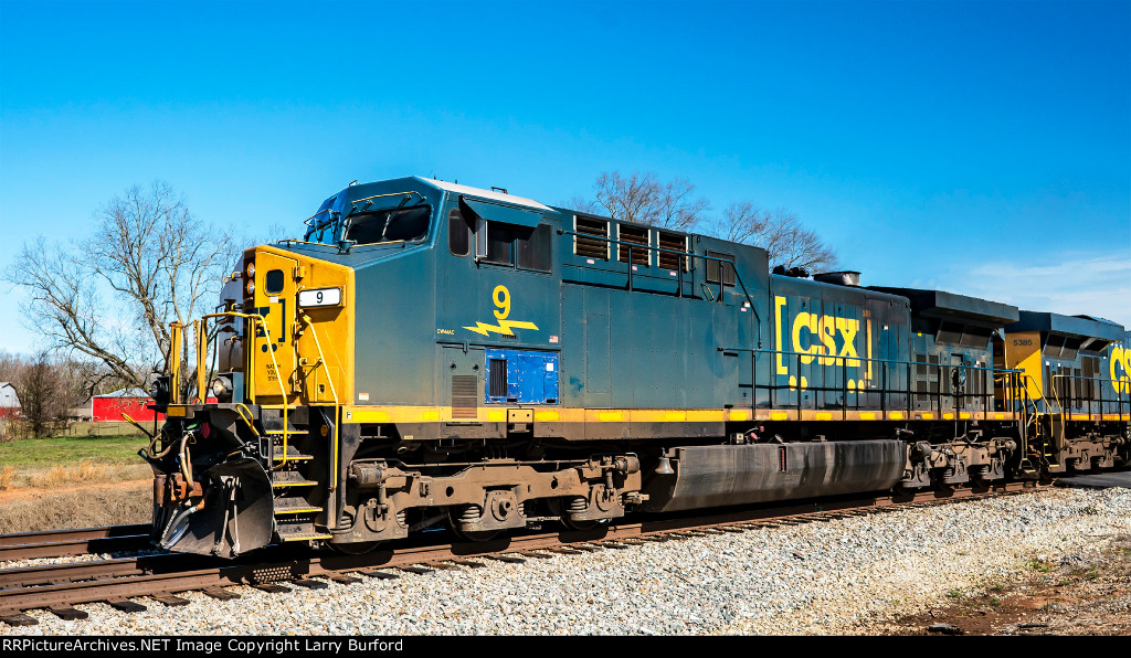 CSX 9